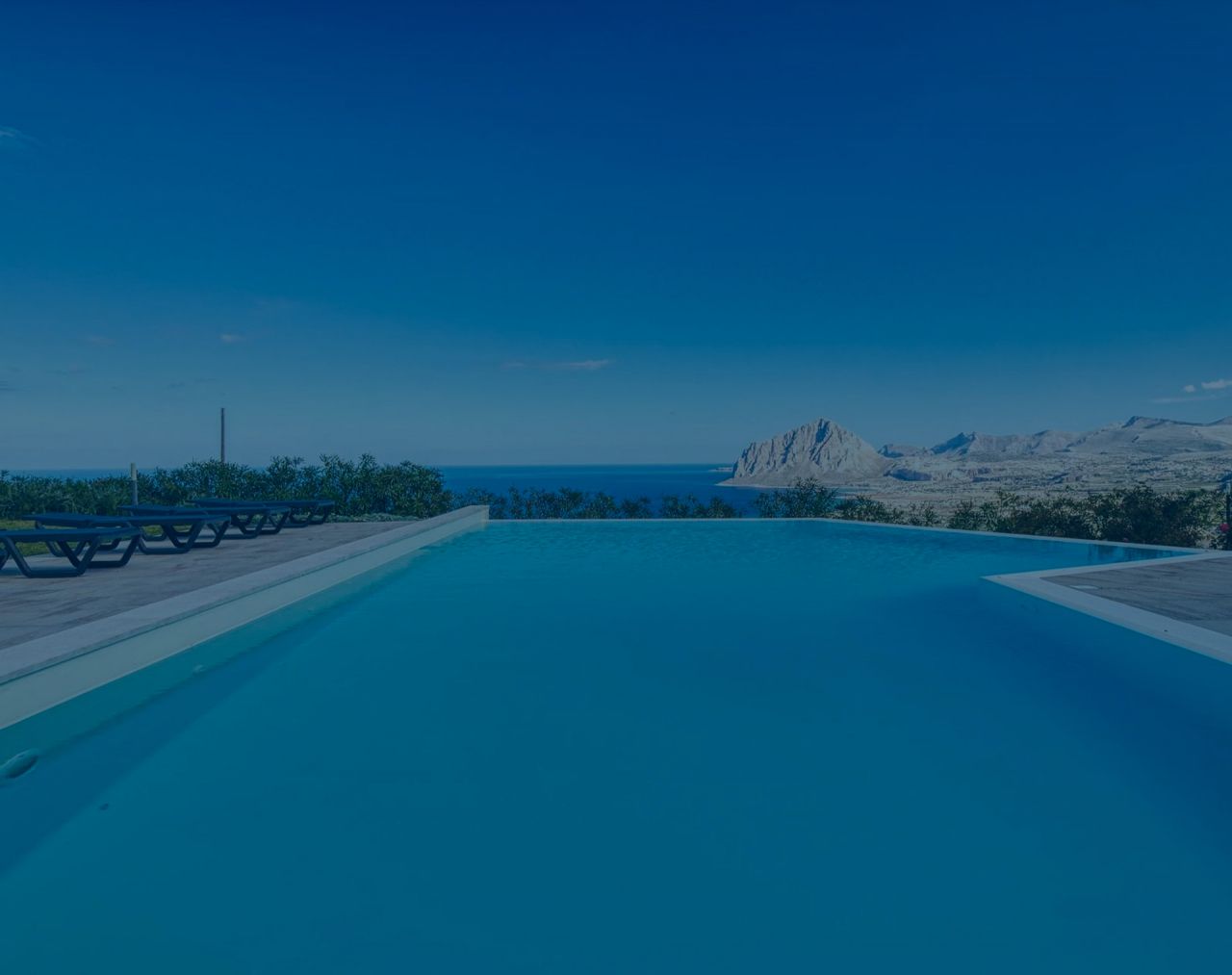 Hotel Trapani with swimming pool for your relaxation and enjoyment